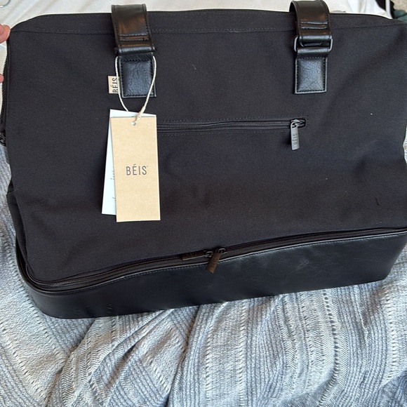 BEIS | Bags | Nwt Beis Weekender In Black | Poshmark